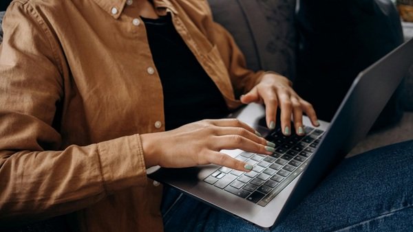 5 Features to Look for in Time Tracking Software Paired With QuickBooks ...